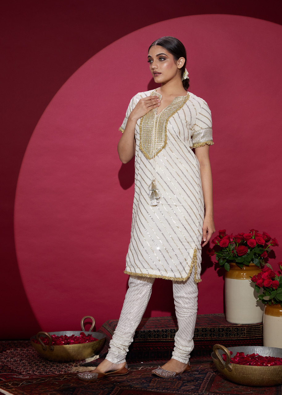 Dag-Mag Churidar Kurta Set – LoveShafali